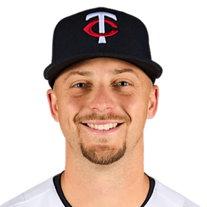 Eric Orze Records Save in Rays' 7-6 Win Over Diamondbacks on April 23 ...